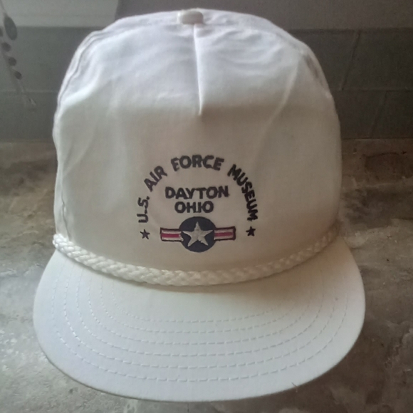 LW Bristol Collection | Accessories | Vintage Usa Made Airforce Museum ...